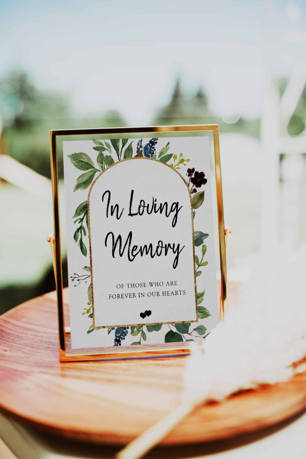 Greenery Leaves Gold Glitter Arch Frame In Loving Memory Sign | DIY ...